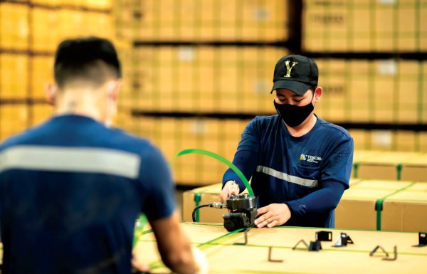 Ranh giới giữa 'lẩn tránh thuế phòng vệ thương mại' và 'tận dụng hợp ...